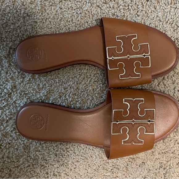 Tory Burch | Shoes | Tory Burch Tan Sandals Size85 | Poshmark